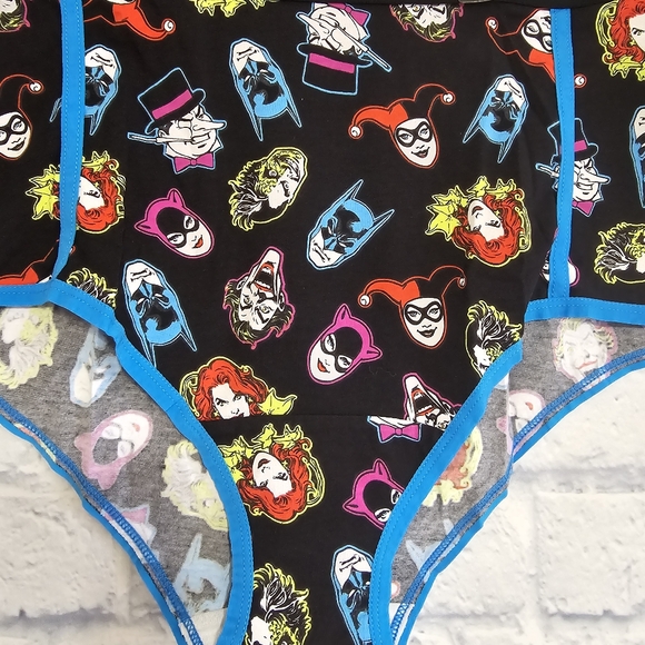 torrid | Intimates & Sleepwear | Torrid Batman Gotham Villains ...